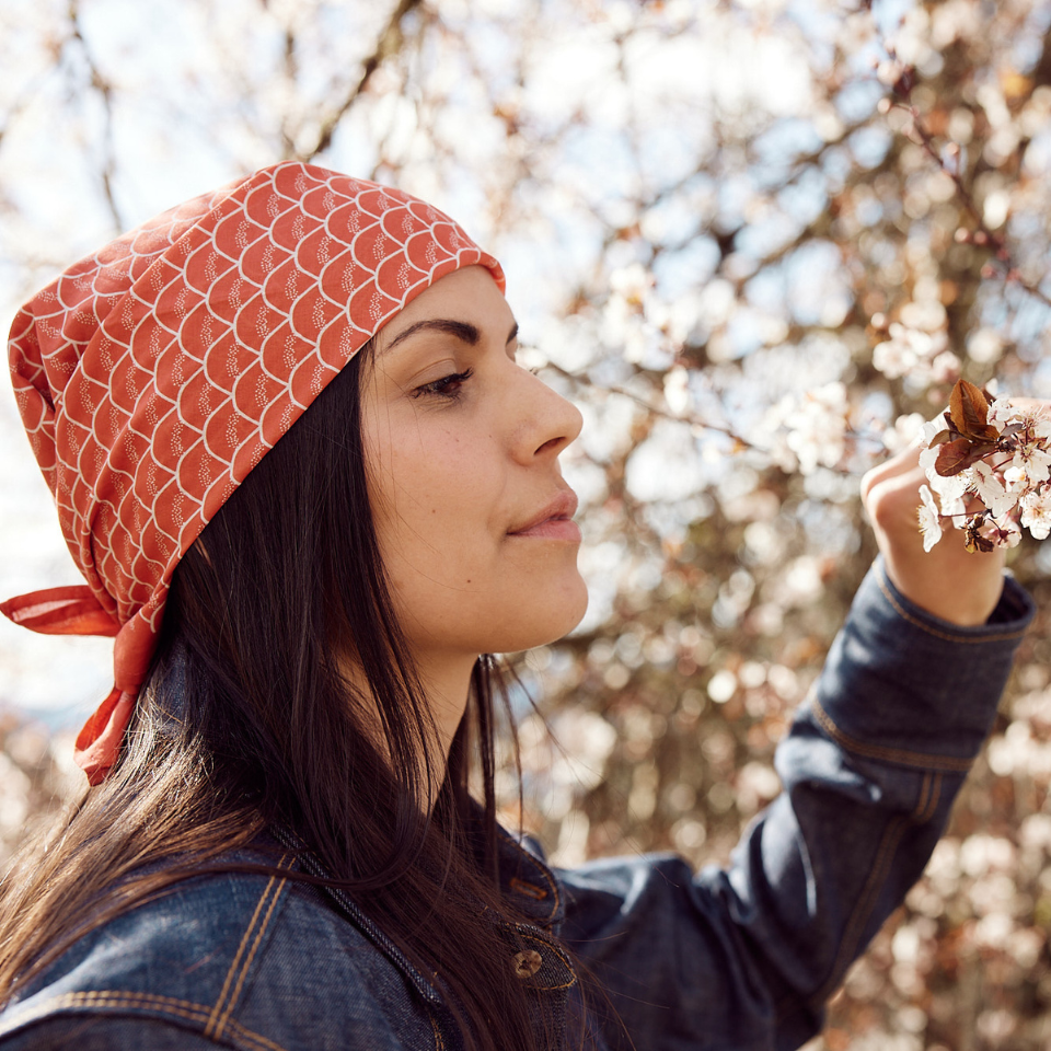 Artist-Designed Cotton Bandanas – ginewusa